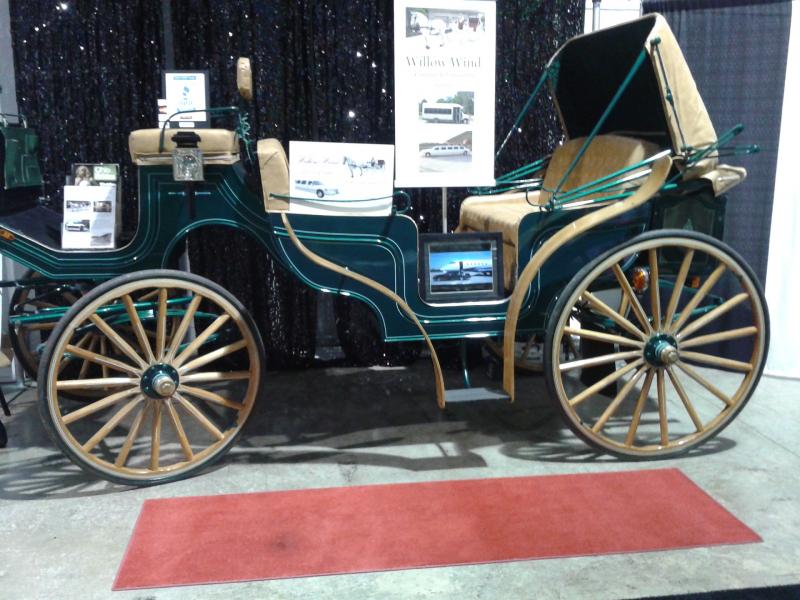 Vis-a-vis Carriage 2 | Willow Wind Carriage & Limousine Service